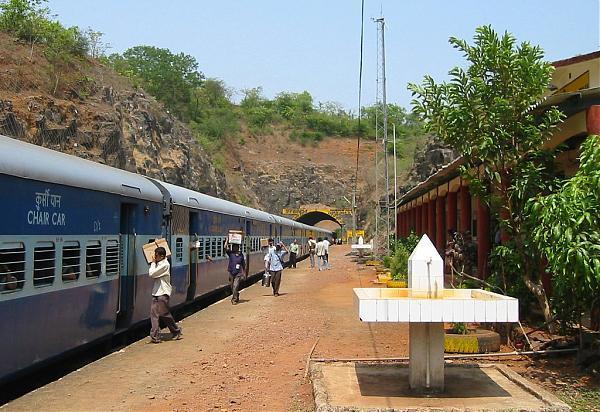 Ukshi Railway Station