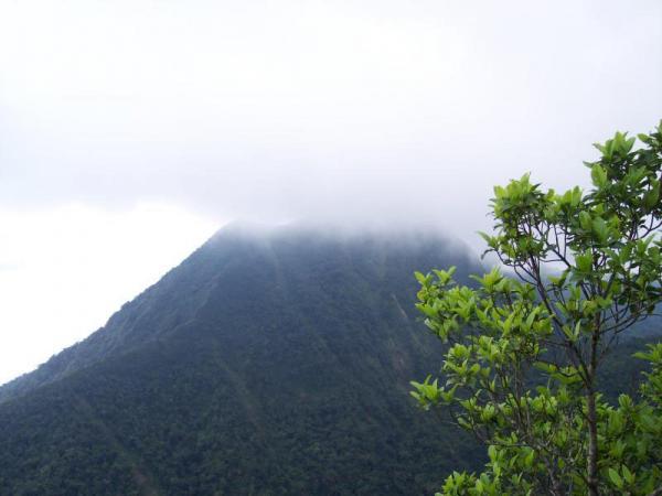 Mount Mariveles - Mariveles | mountain, volcano