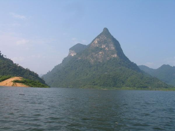 Nui Coc Lake - Pho Yen district | resort, interesting place