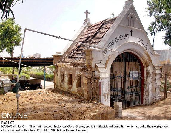 Gora Qabrastan (Christian Cemetery) - Karachi Cantonment