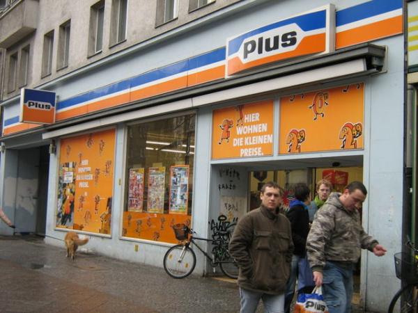 Plus Filiale- Turmstraße 37 - Berlin