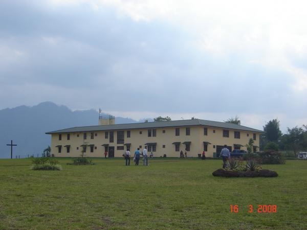 Monasterio Benedictino "Santa María y Todos los Santos" (Español)