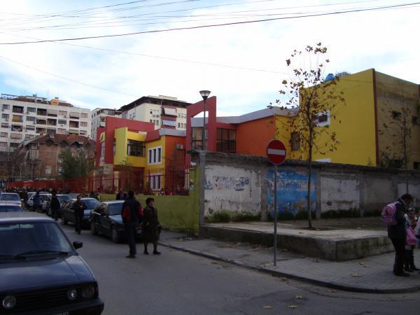 Shkolla 9-vjeçare "Edith Durham" - Tiranë | shkollë