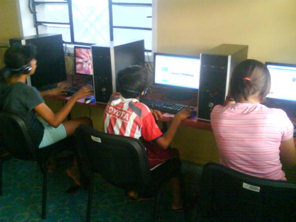 Hyperlinks internet center