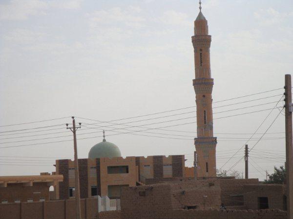 Al Zaraqinat Al Ariqa