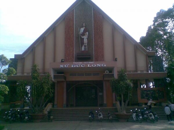 Duc Long Church