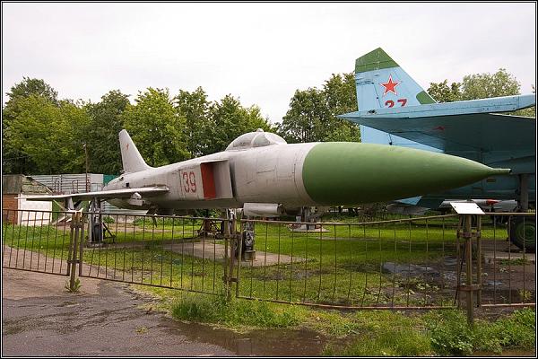 Sukhoi Su-15TM - Moscow