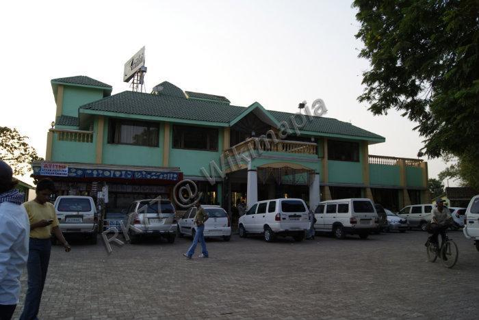 Atithi Hotel Charoti (Charoti Hotel) - Charoti
