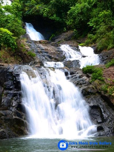 Водопад Lampi