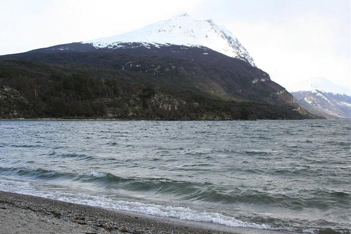Lago Errázuriz (Chile) / Lago Acigami (Ex Lago Roca) (Argentina)