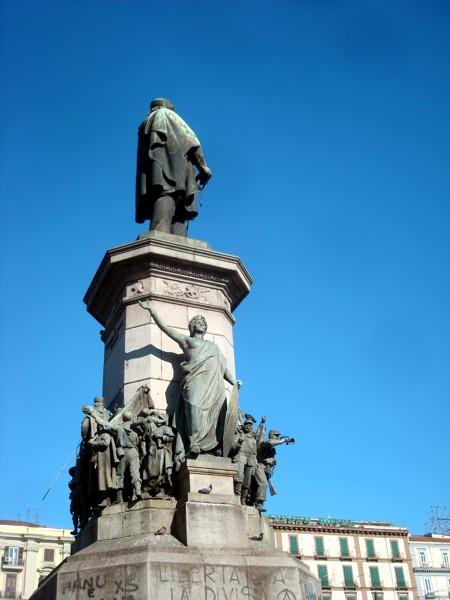 Monumento a Garibaldi - Napoli
