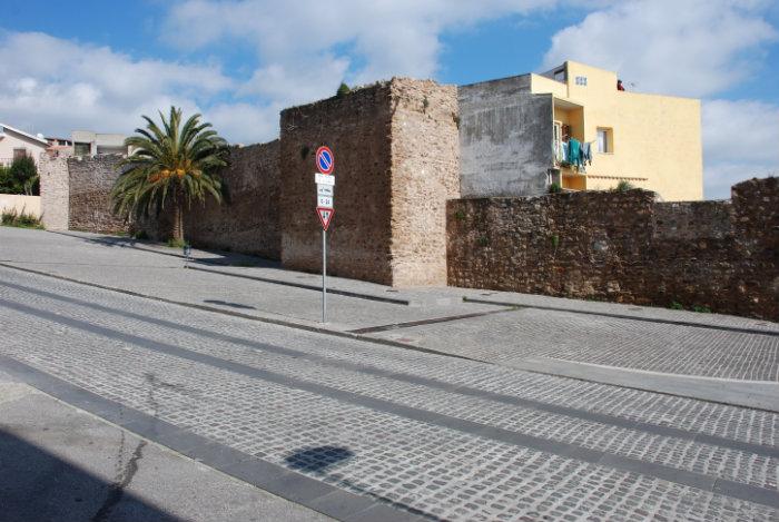 Mura pisane di Iglesias (fortificazione occidentale) - Iglesias | Luogo ...