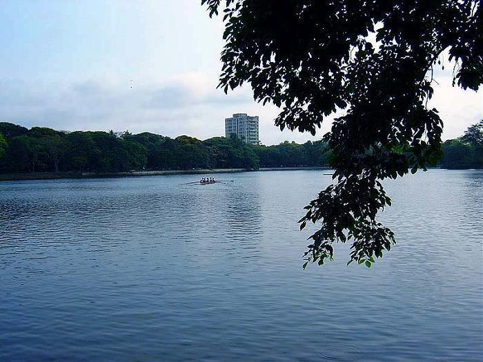Rabindra Sarobar (Dhakuria Lake) - Kolkata