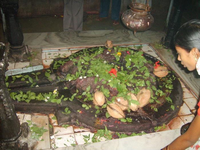 Lord Adinathji Vriddheshwar Temple