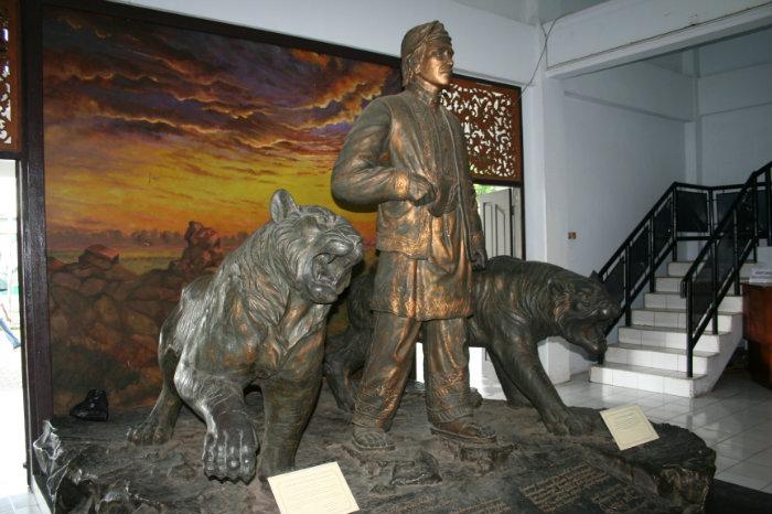 Museum Perjuangan Rakyat Jambi / Tempat ini dulu namanya Lapangan ...