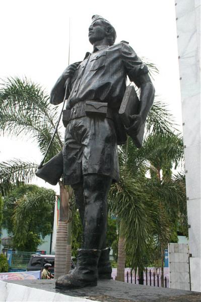 Monument Pelajar Pejuang / Taman Tentara Pelajar Sriwijaya - Jambi