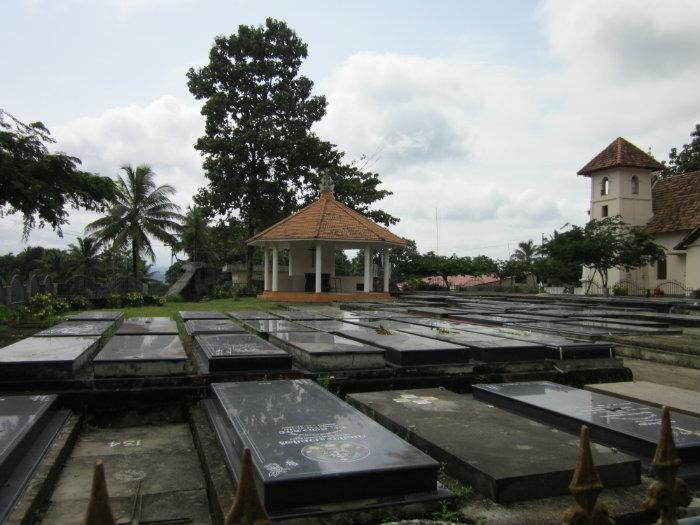 Cemetery - Pala (Palai)