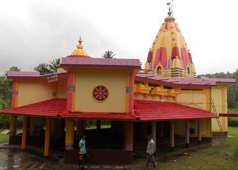 Shri Sateri Devi Mandir - Kadawal