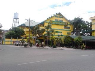 Hotel Consuelo Resort and Chinese Restaurant - Lingayen