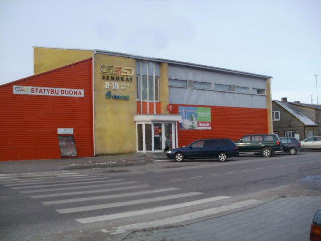 Parduotuvė „Senukai“