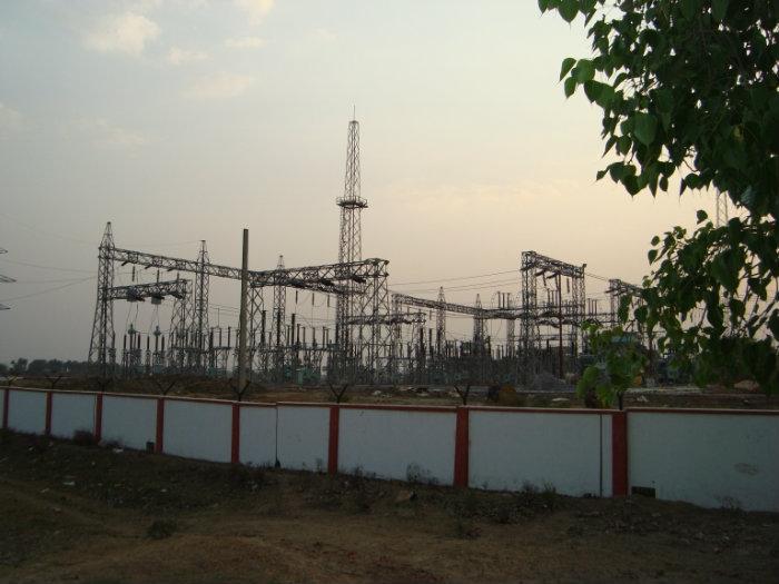 Power Distribution Center - Sareya