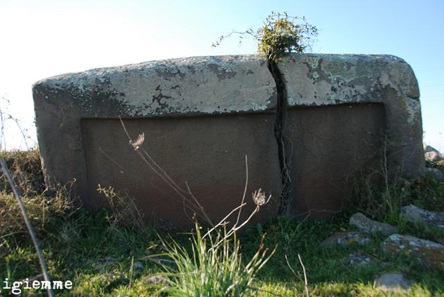 Giant's grave of Uore