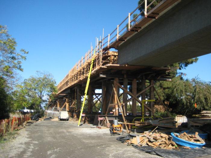 Permanente Creek Pedestrian Overcrossing - Mountain View, California