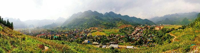 Muong Khuong town