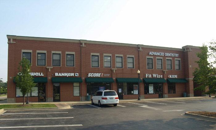 140 South Roselle Road - Schaumburg, Illinois | building