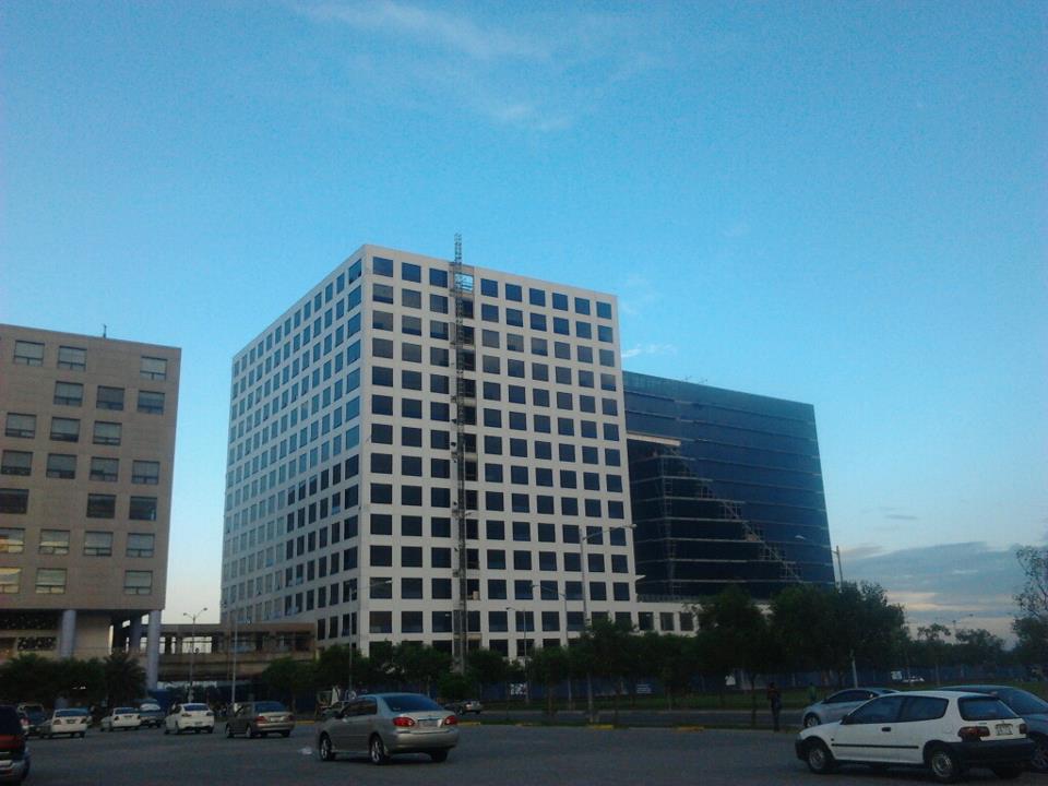 Two E-com Center - Pasay