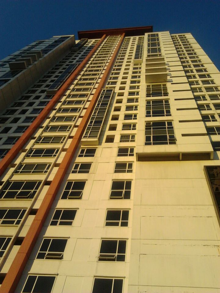 The Columns Ayala Avenue - Makati