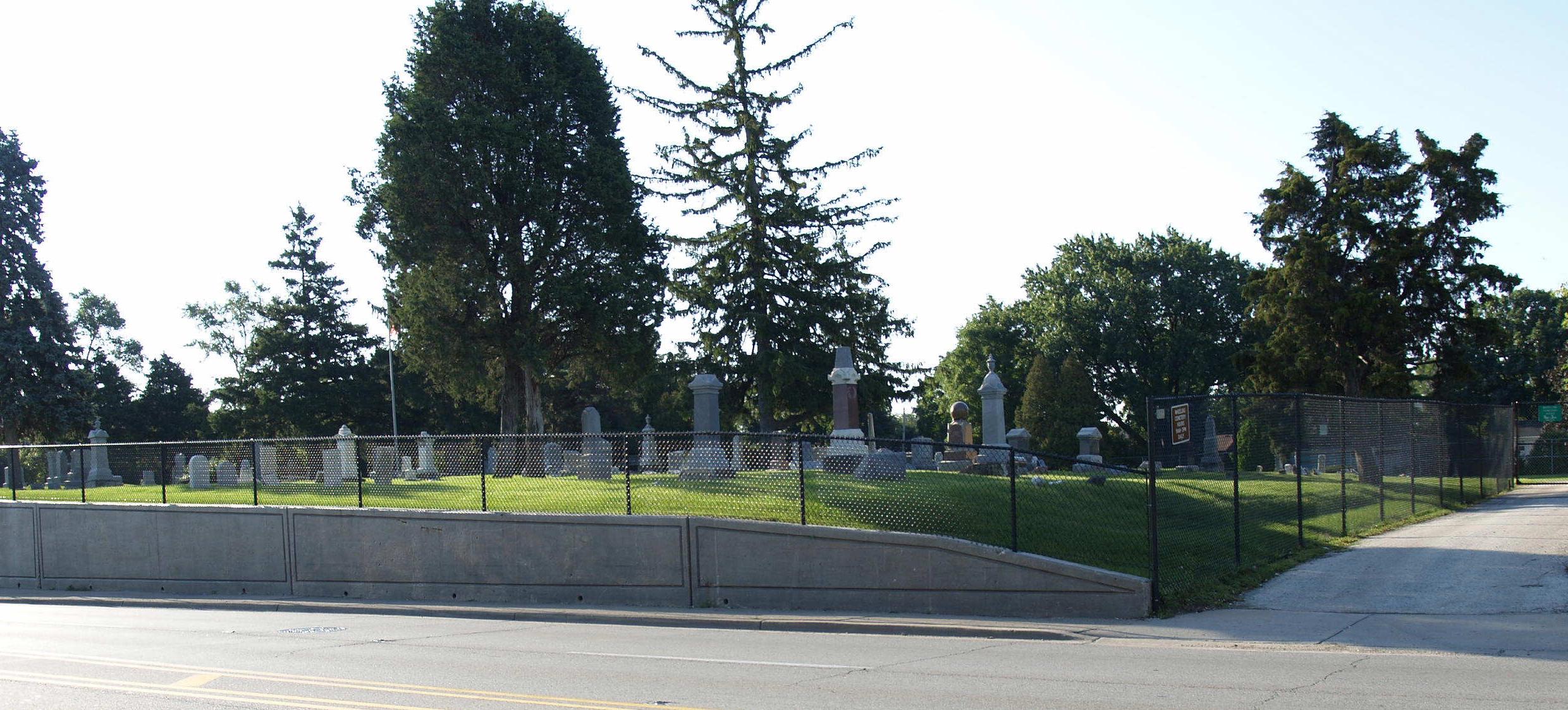 Wheeling Cemetery - Wheeling, Illinois