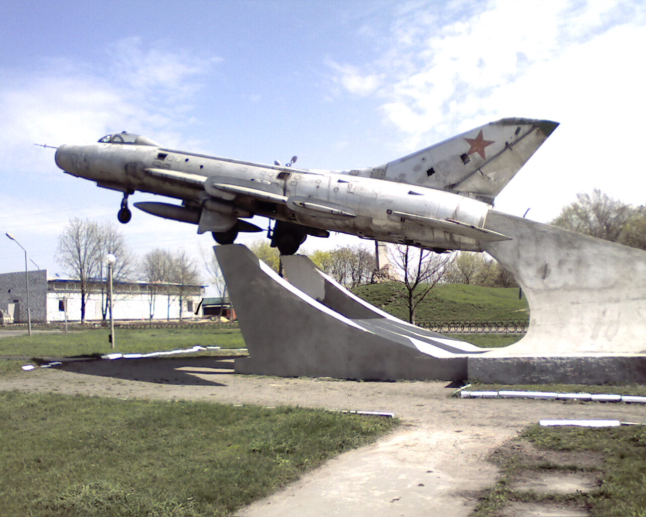 Su-7 - Берестин | pesawat pajangan / pameran