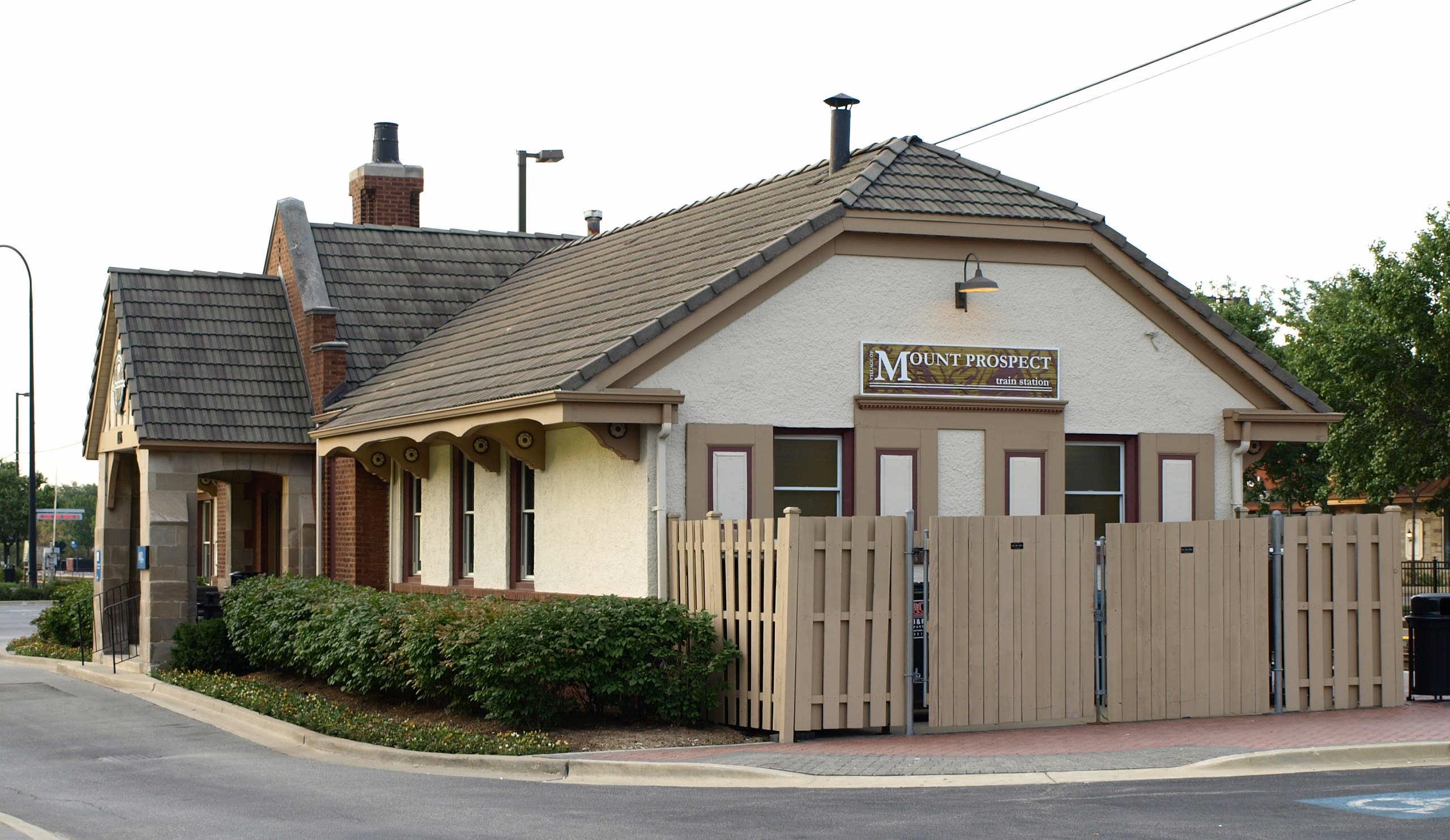 Mount Prospect Metra Station - Mount Prospect, IIllinois | Metra, train ...