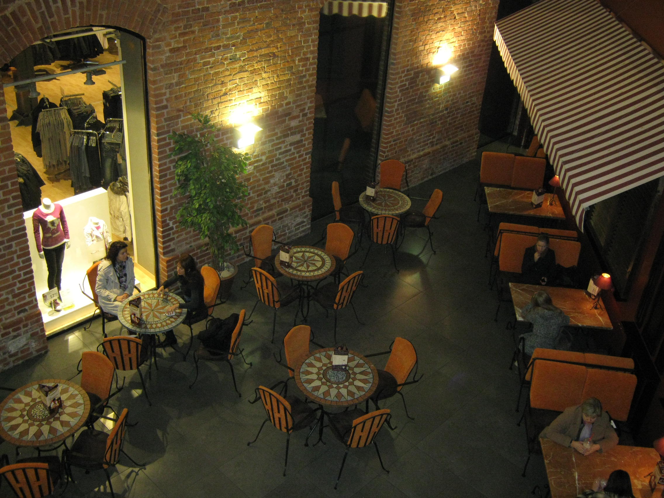 Shopping Mall "Akropolis" - Kaunas