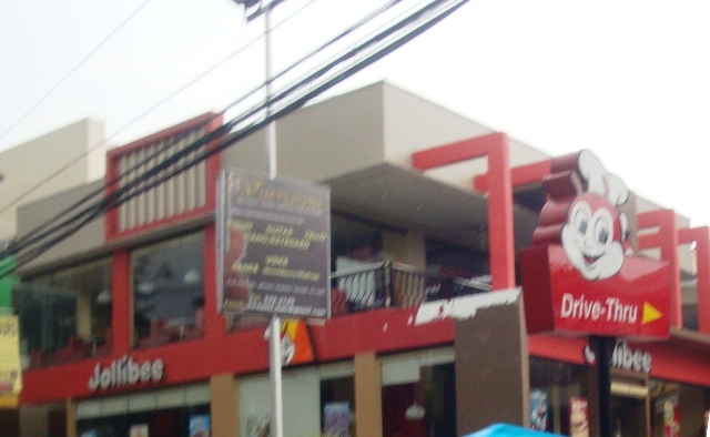 Jollibee - Quezon City