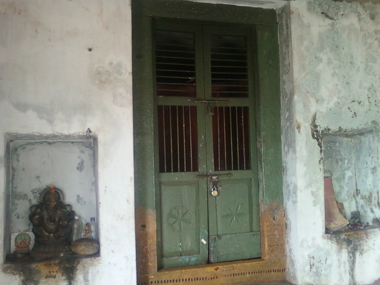 BRAHMA TEMPLE - Chebrolu | archaeological site, heritage