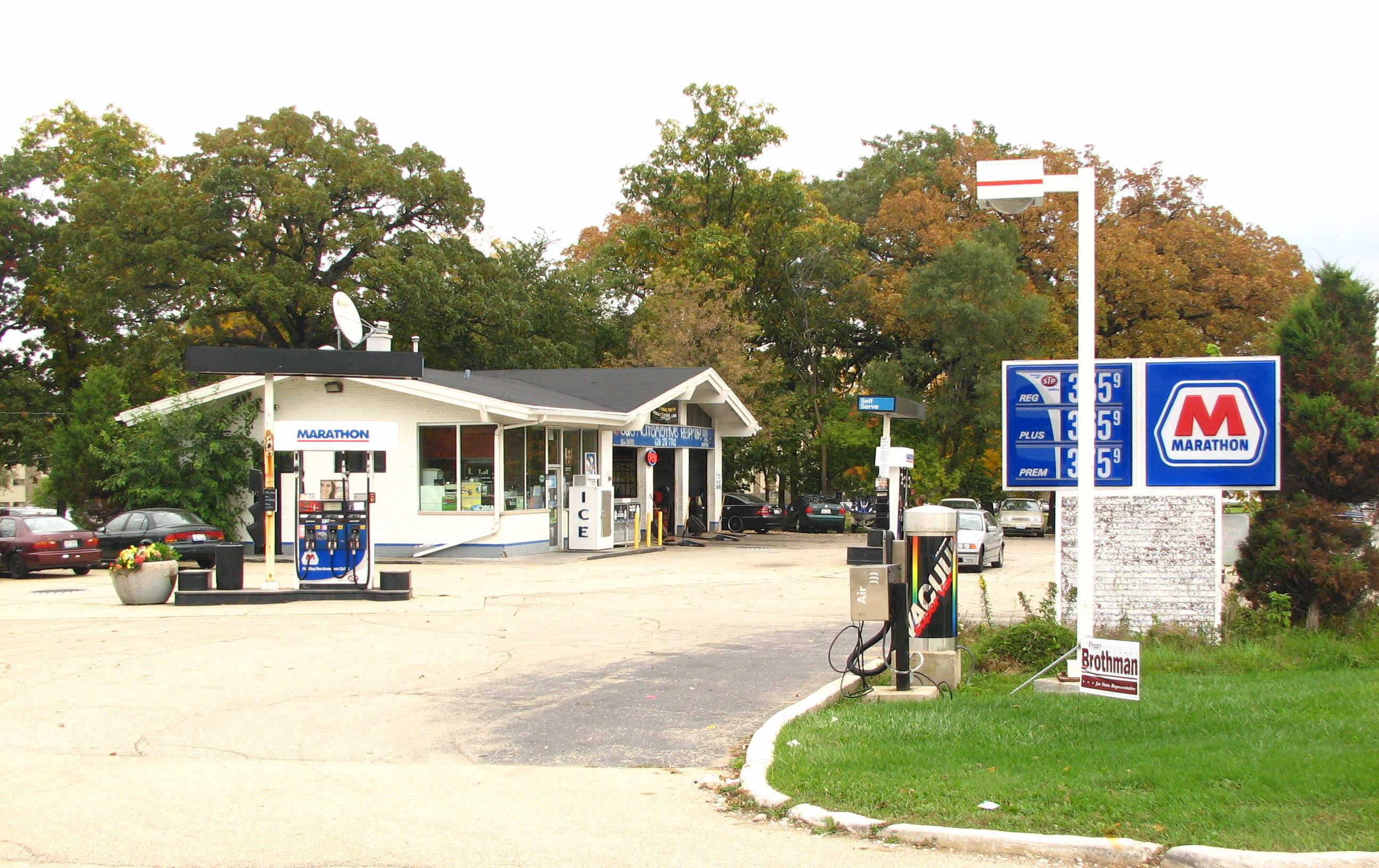 Marathon - Bartlett, Illinois | petrol / gas station, car repair ...