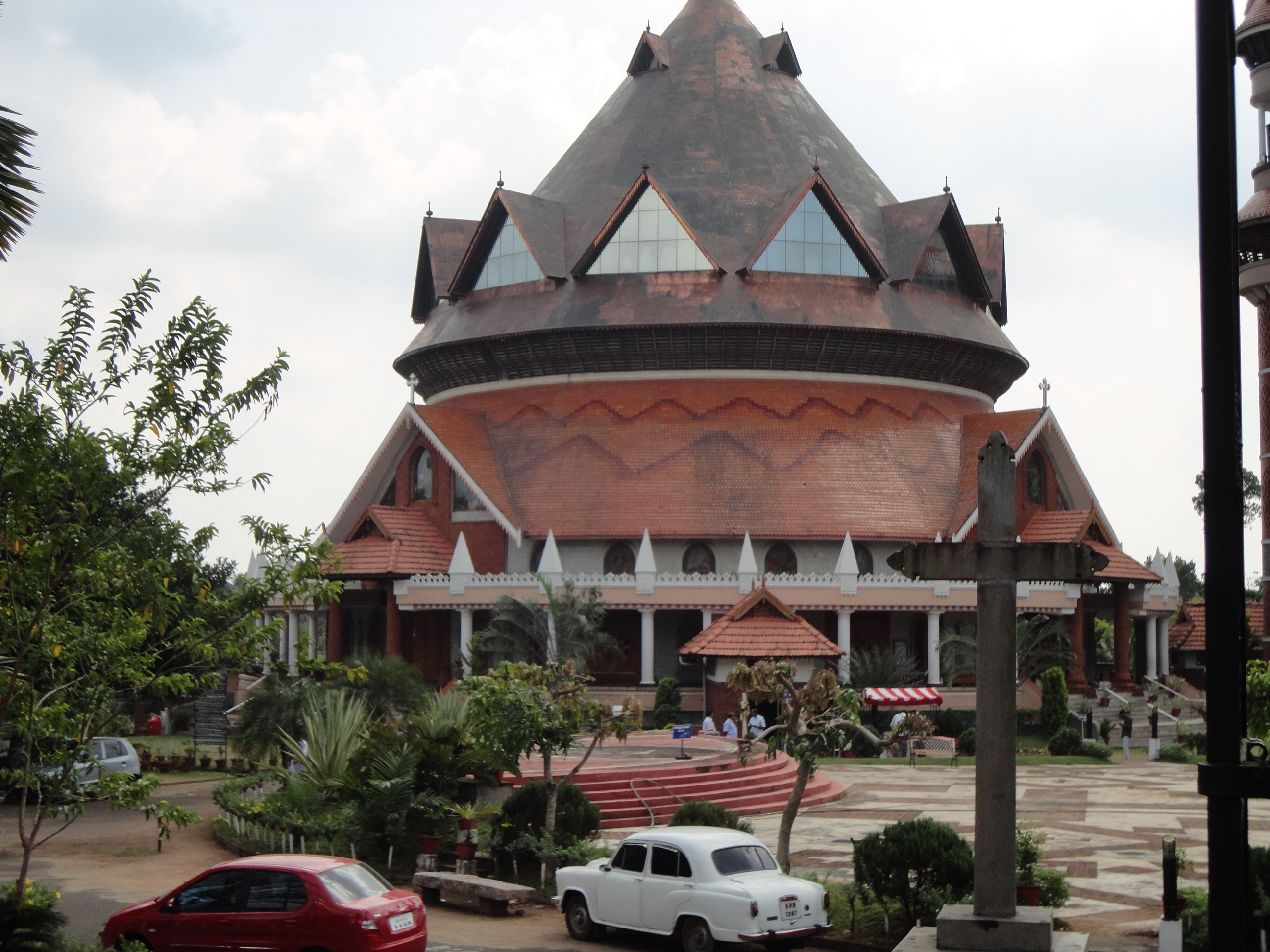 St.John's Metropolitan Cathedral ,Tiruvalla - Thiruvalla | church