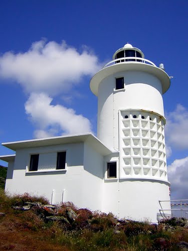 Tater Du Lighthouse | foghorn