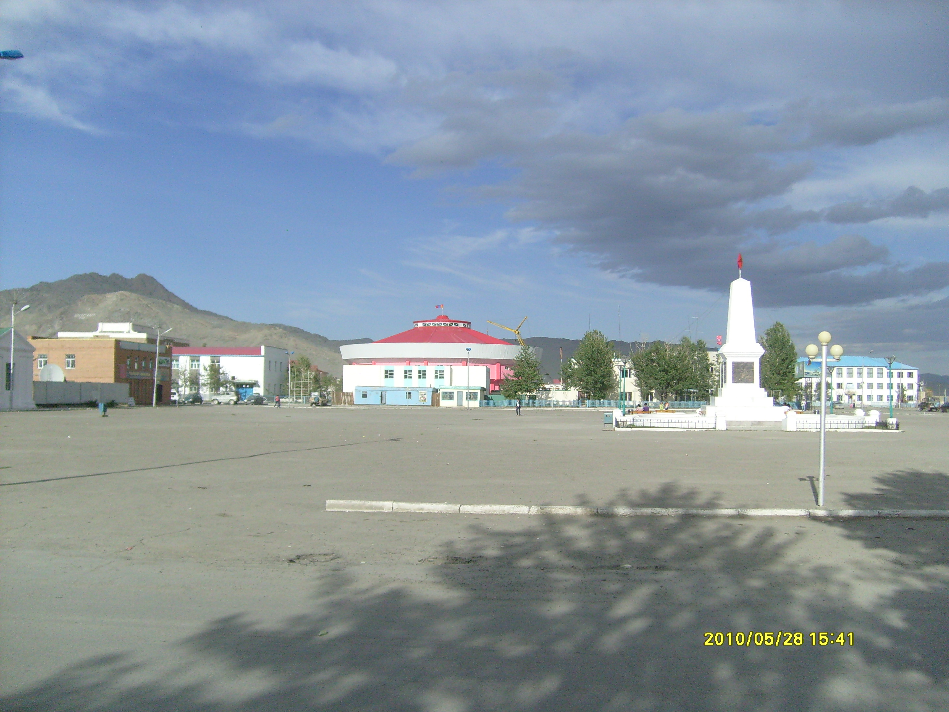 Bayan-Ulgii, administrative center, monument - Ulgii (Ölgii) city