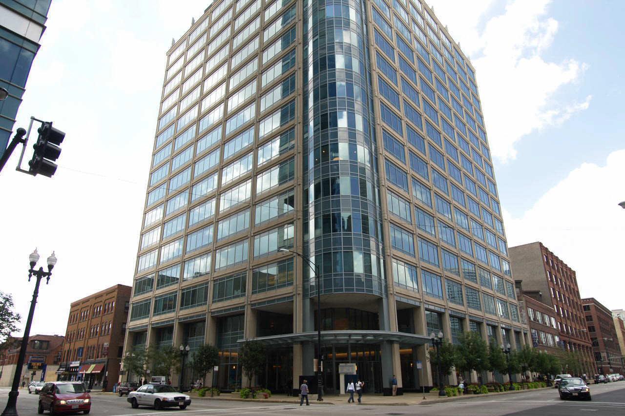 550 West Washington Boulevard Building