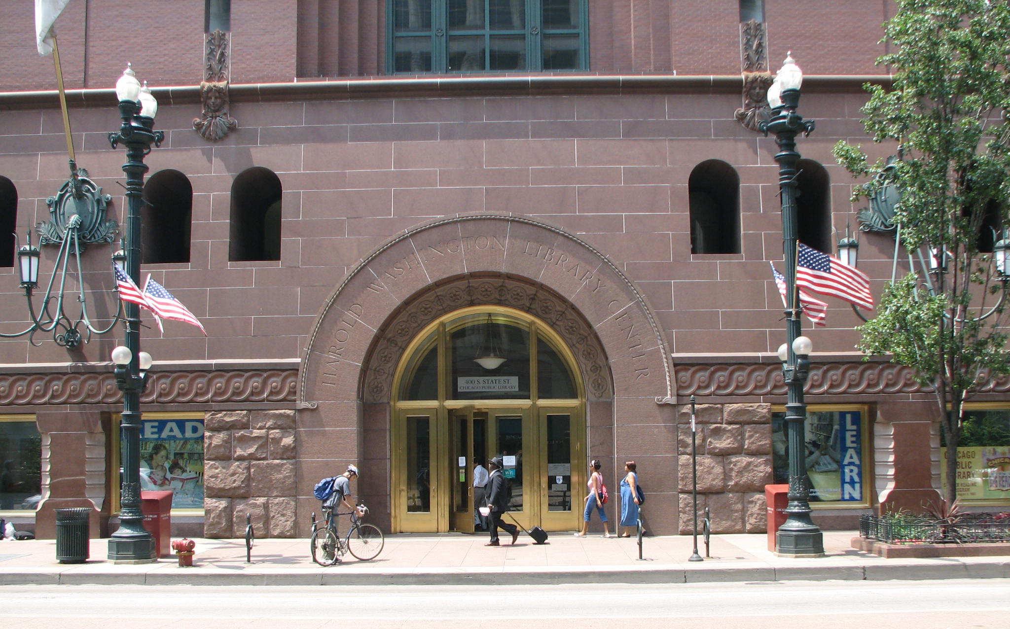 Harold Washington Library Center | 1991_construction, postmodern ...