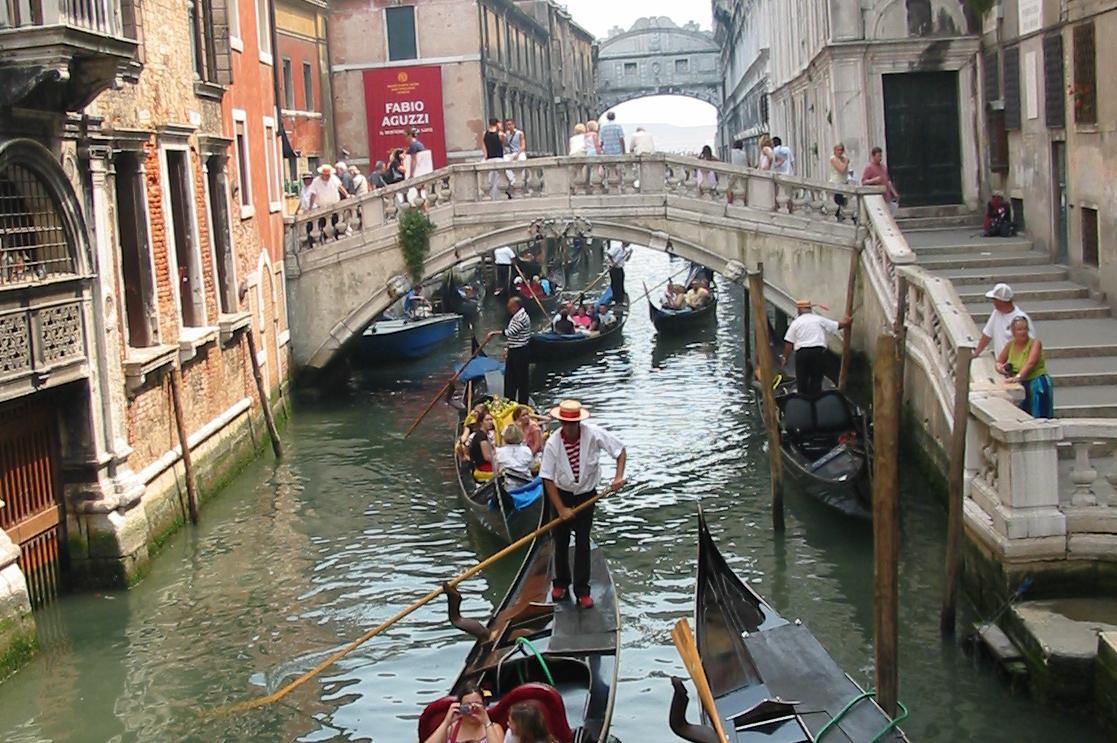 Ponte de la Canonica - Venice | bridge