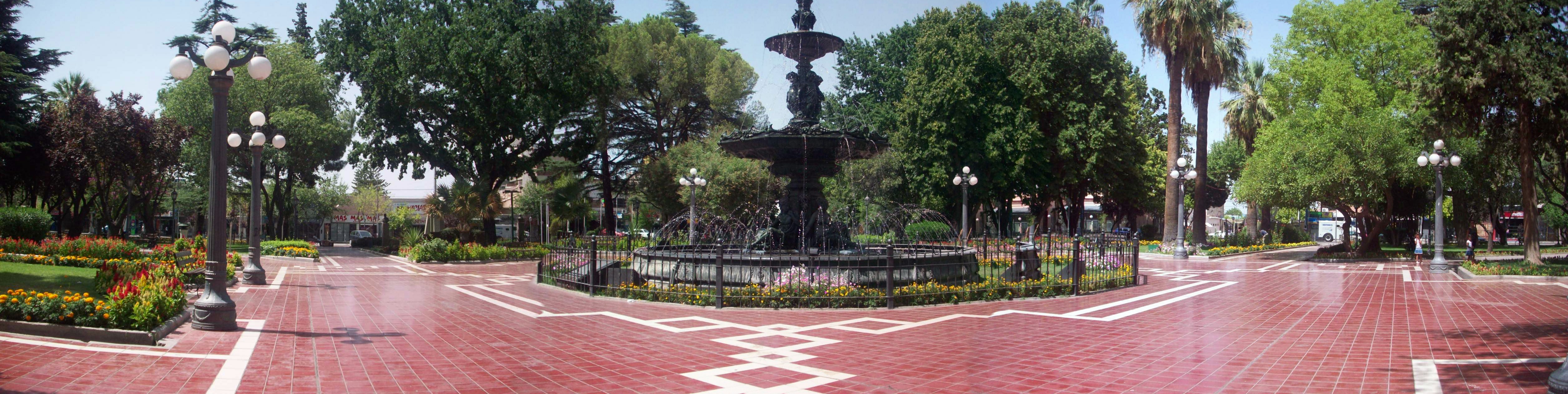 Maipu`s Plaza - Maipú