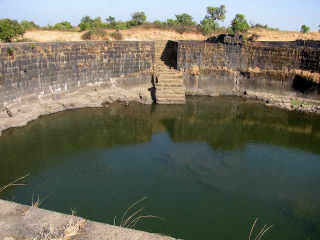 16 Koni Talav/ Hatti Talav