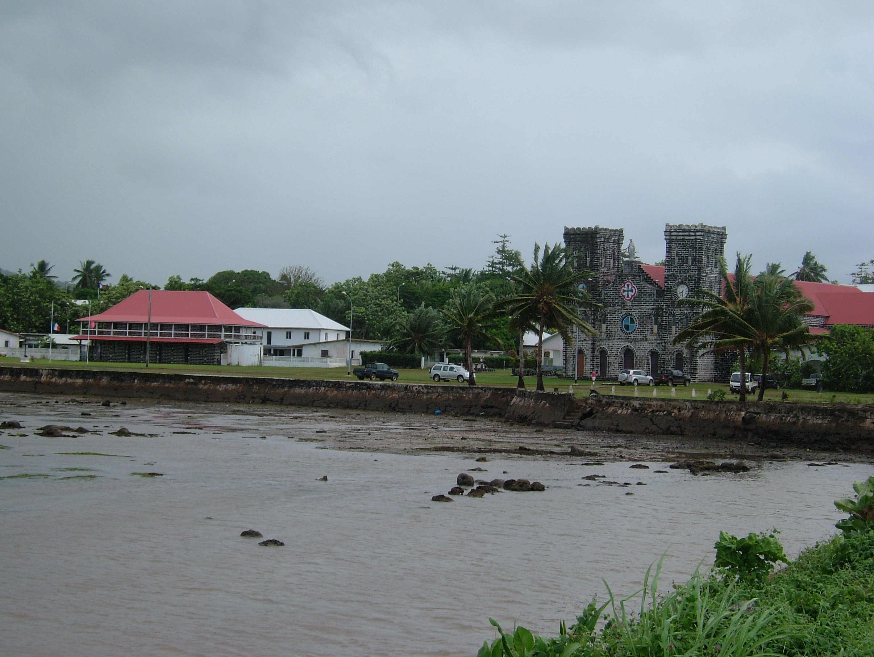 Mata-Utu | city, capital city of state/province/region