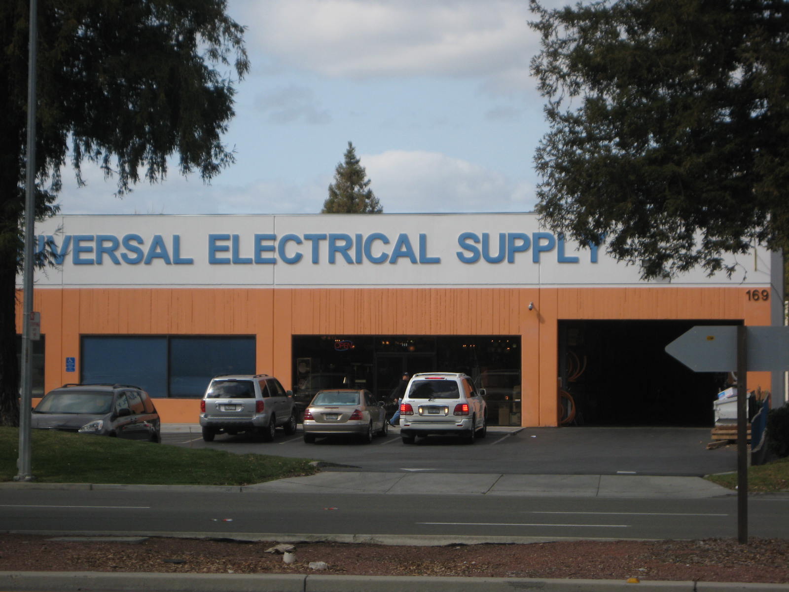 Universal Electrical Supply - San Jose, California