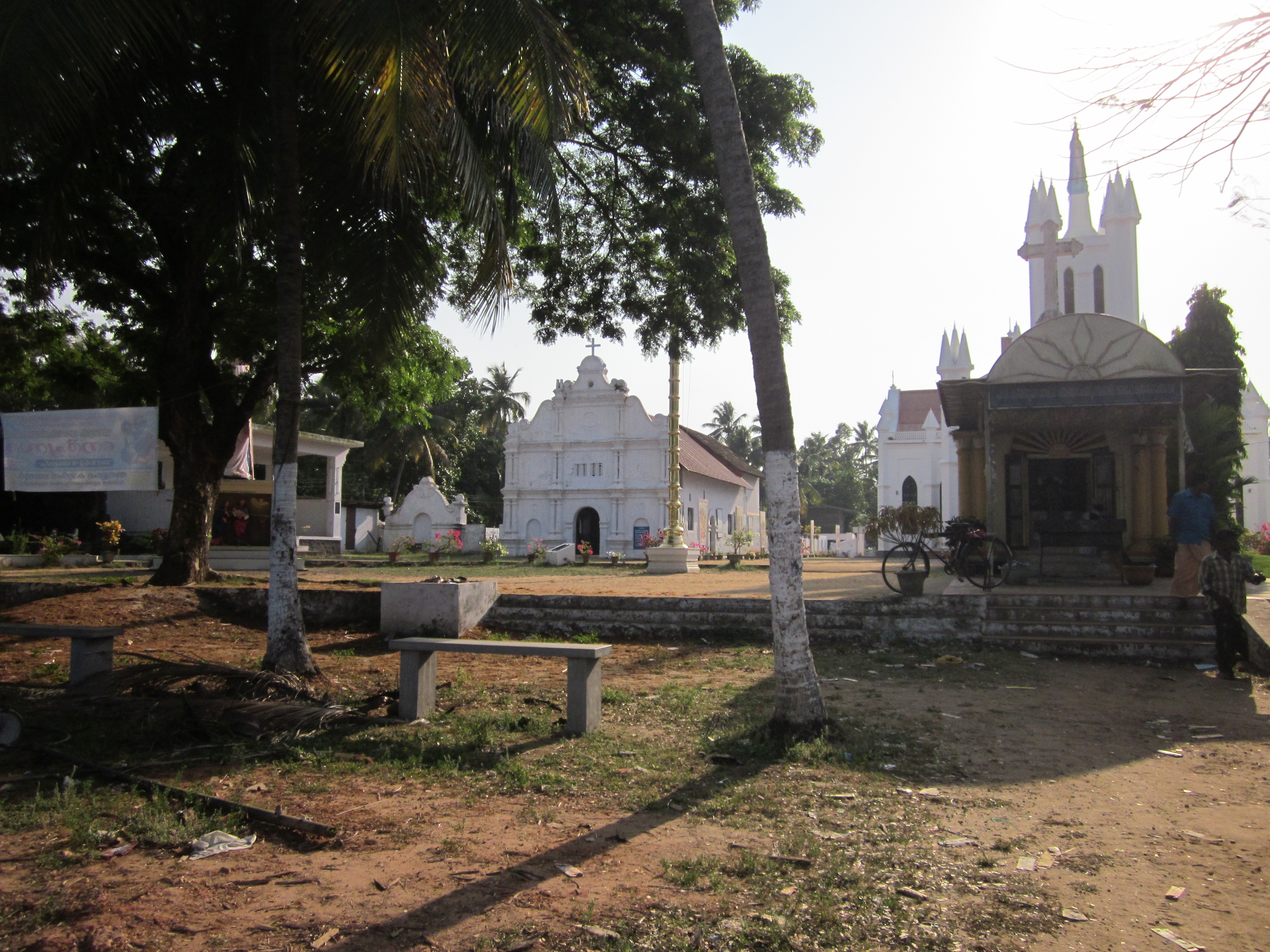 Palliport Churchyard - Pallippuram