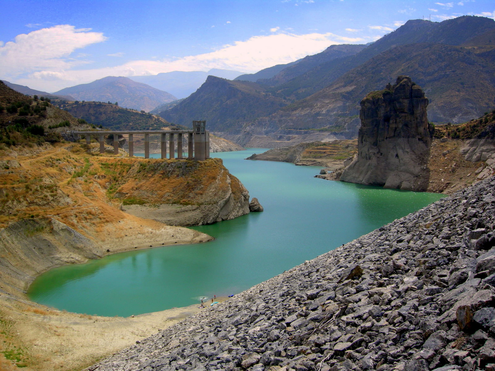 Channel Reservoir | water catchment area